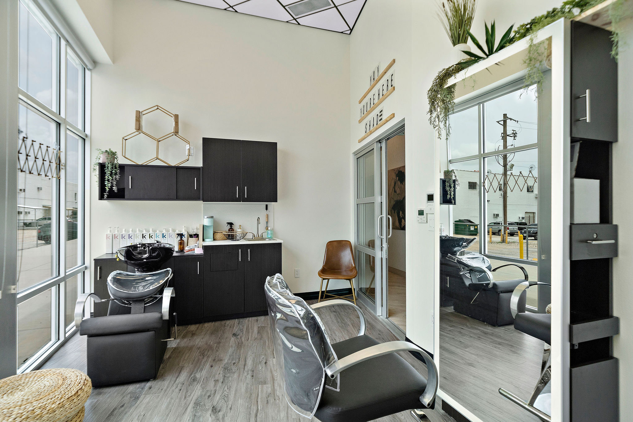 6 Salon Organizational Tips From The Home Edit American Salon 6 Salon Organizational Tips From The Home Edit American Salon